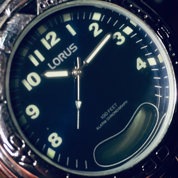 Lorus | Accessories | Vintage Lorus Mens Alarm Chronograph Watch | Poshmark